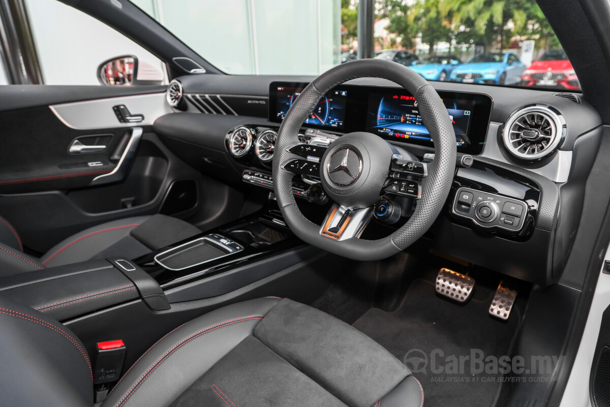 Mercedes-Benz AMG A-Class Sedan V177 Facelift (2024) Interior Image in ...