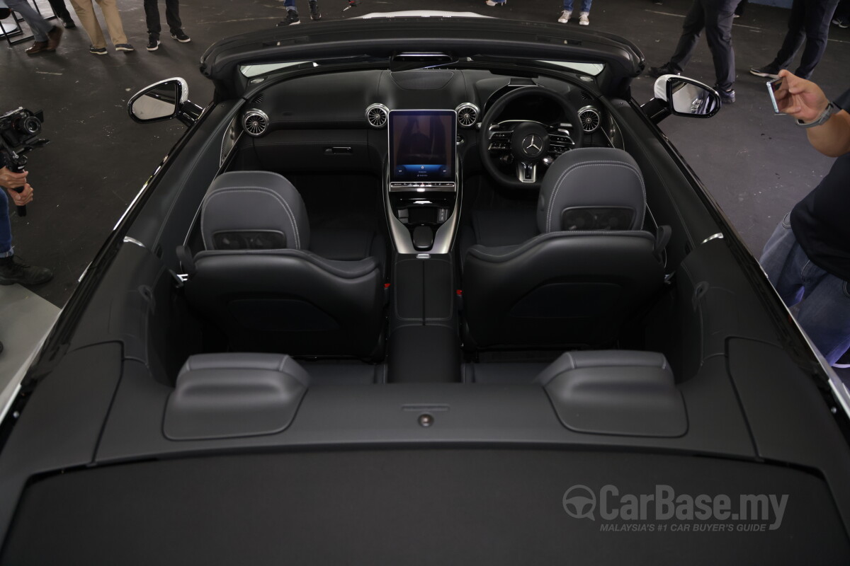 Mercedes-Benz AMG SL R232 (2023) Interior Image #156401 in Malaysia ...