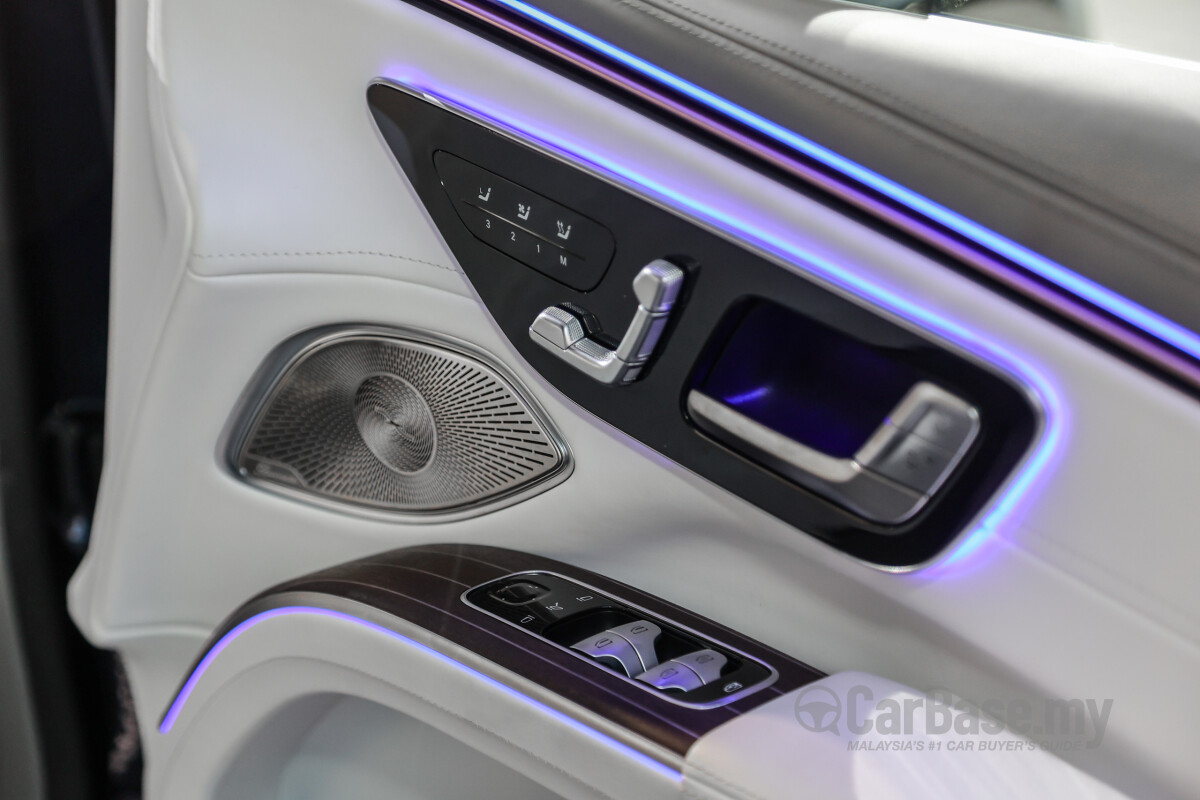 Mercedes-Benz Maybach EQS SUV X296 (2025) Interior Image #166400 in ...