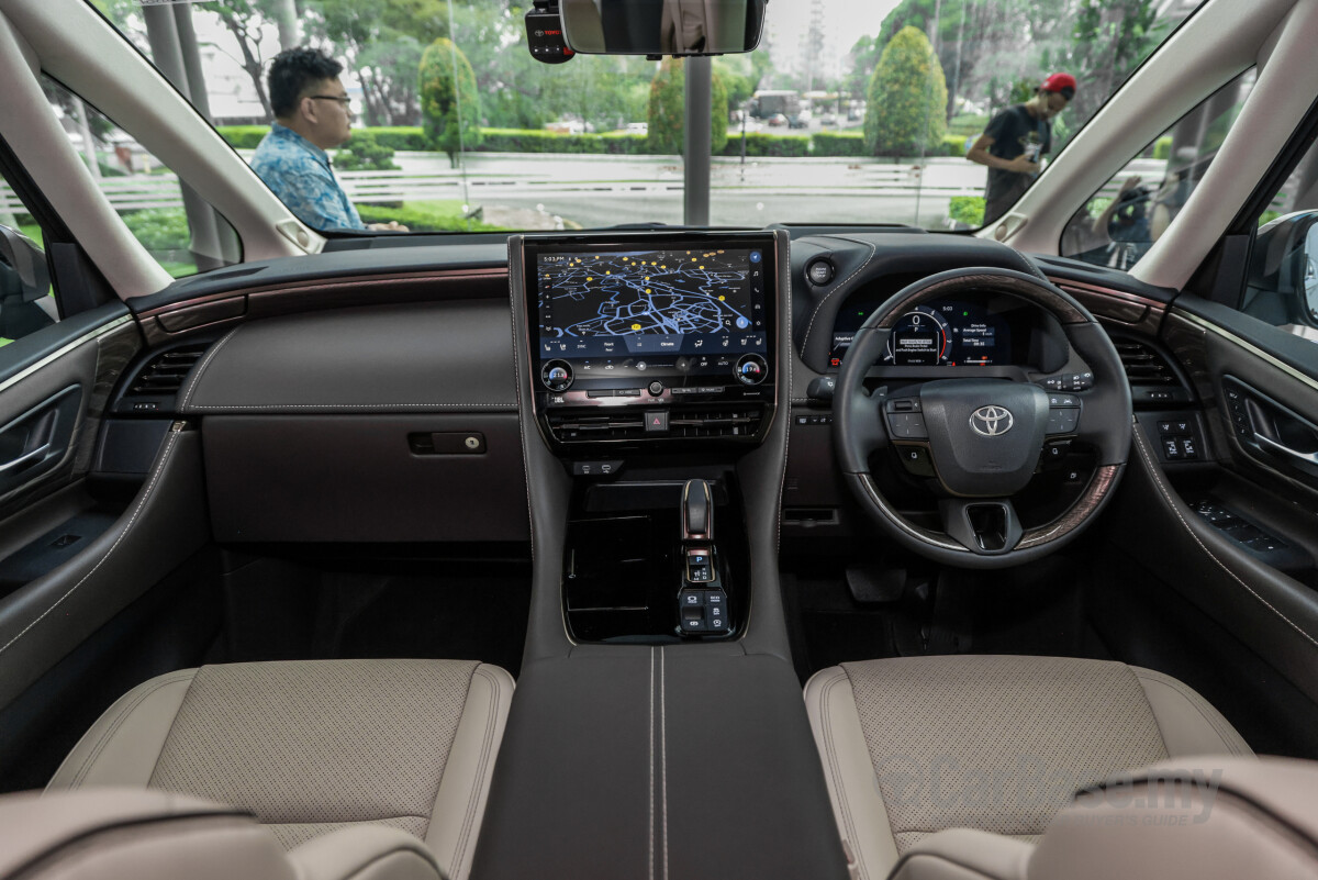 Toyota Alphard AH40 (2023) Interior Image #128870 in Malaysia - Reviews ...